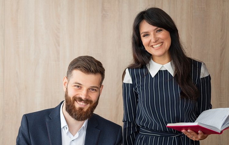 Virtual Paralegal Services: Your Remote Paralegal Assistants